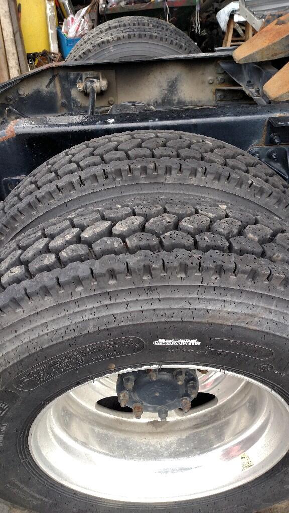 11R22.5 ROADLUX R516 Tire and Rim in Enfield, CT #9875