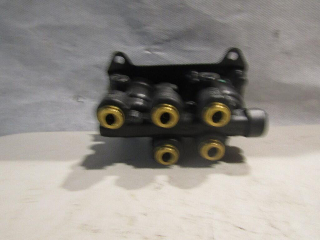 BENDIX 800257 Air Brake Components OEM# 800257 in OWENSBORO, KY #63491