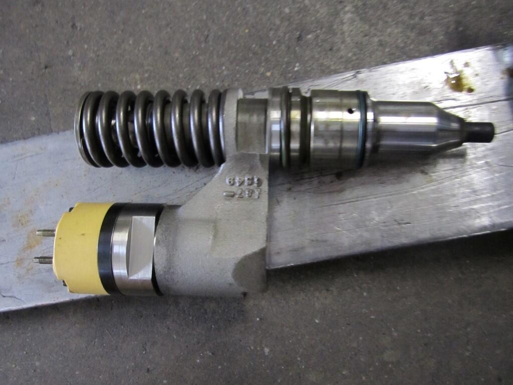 CAT C12 FUEL INJECTOR in Easton, MD #M999662F