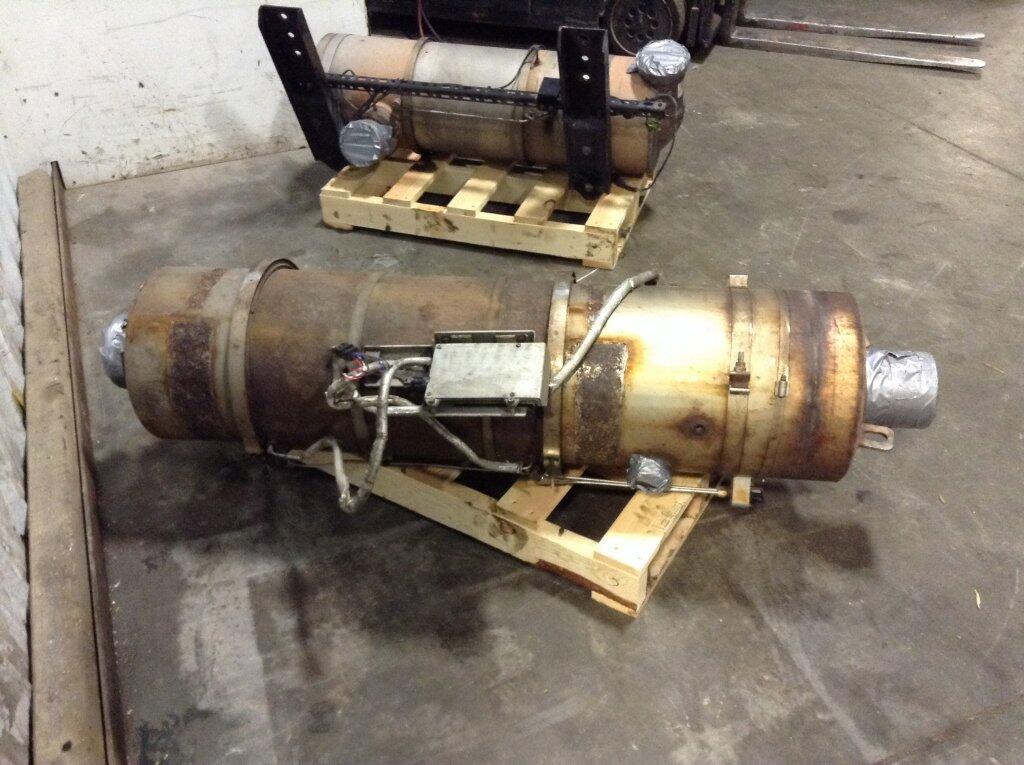 CAT C13 Exhaust DPF Assembly in Spencer, IA #24416143