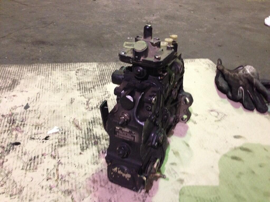 CUMMINS 4BT-3.9 FUEL INJECTION PUMP in Lansing, IL #BOSCH-FIP-F002A0Z324