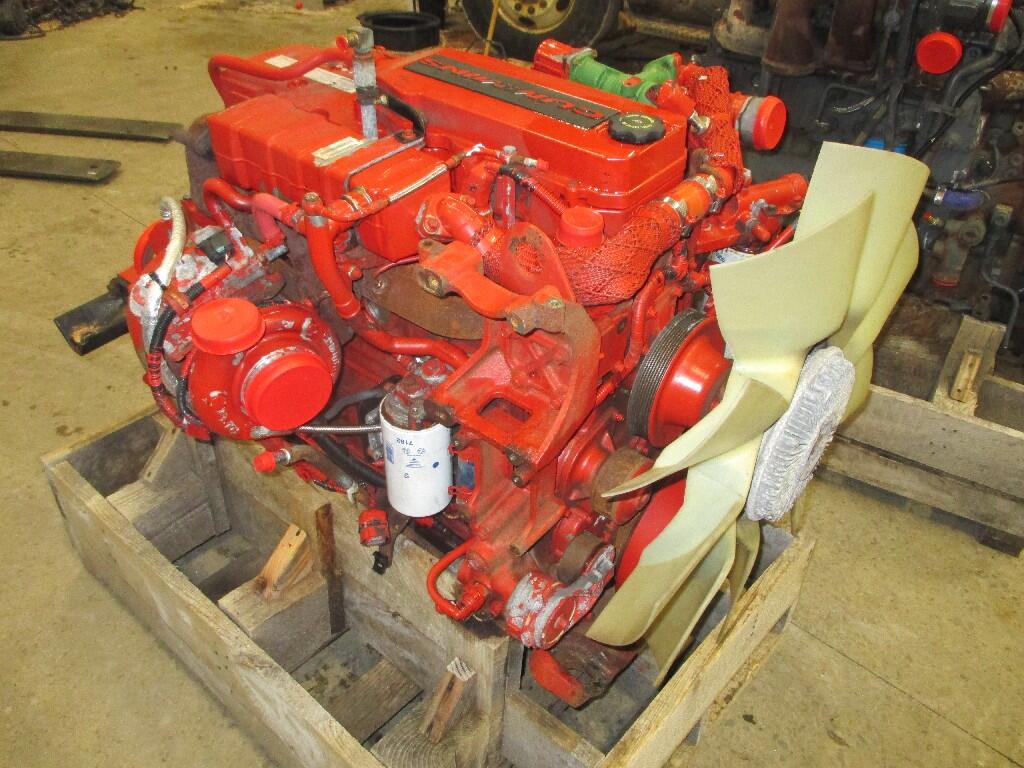 CUMMINS ISB6.7 Engine Assembly in MORRISVILLE, NY #4067
