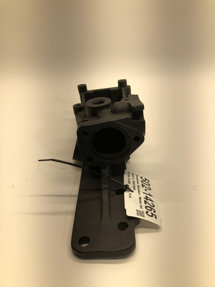 CUMMINS ISB Engine Bracket OEM# 3957365 in Dorr, MI #502-14265