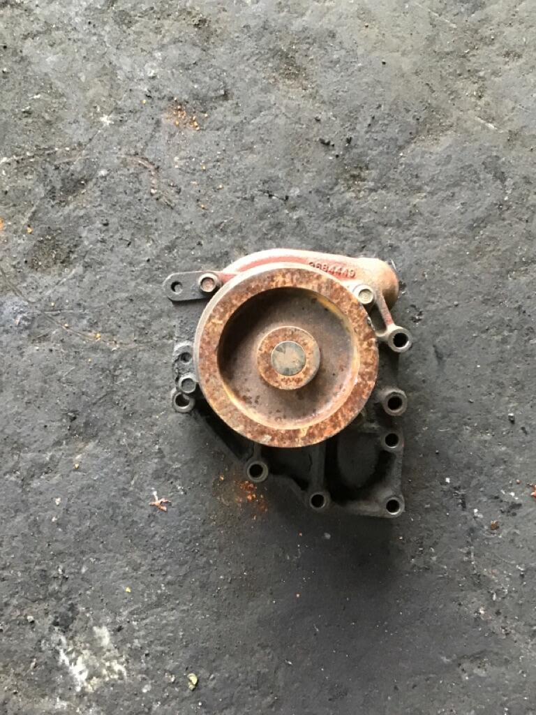 CUMMINS ISX EGR WATER PUMP OEM# 3684449 in Portland, OR #1939533