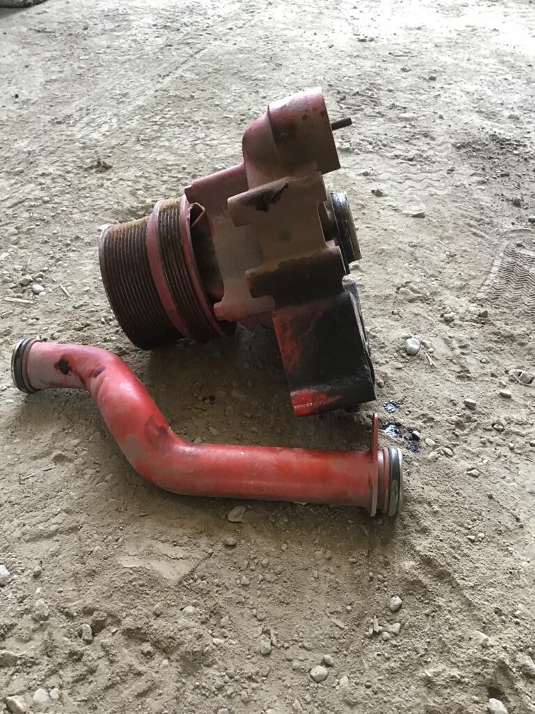 CUMMINS ISX15 WATER PUMP in Stockton, CA #2150166
