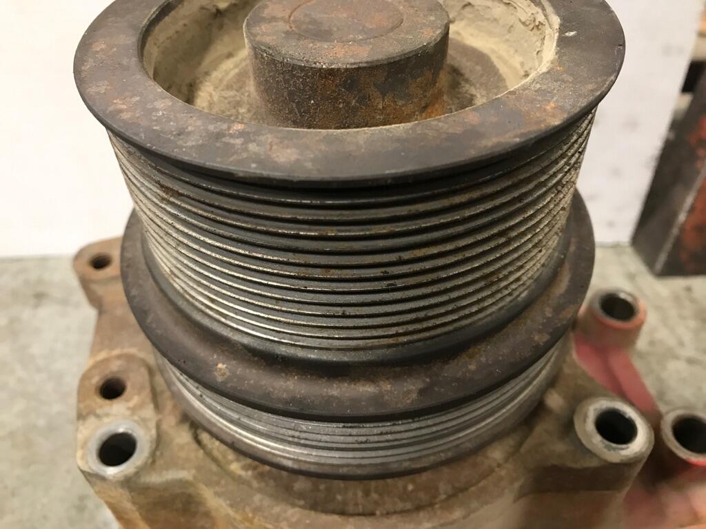 CUMMINS ISX15 Water Pump in Abbotsford, BRITISH COLUMBIA #15471