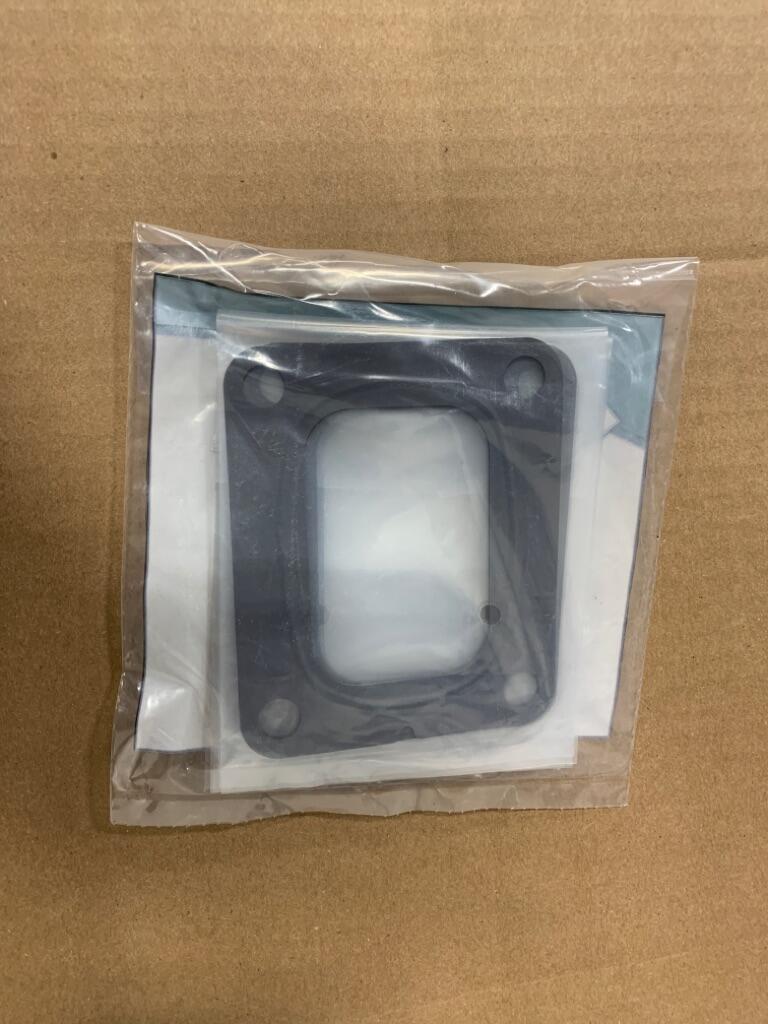 CUMMINS ISX Gasket OEM# 3685535 in Abbotsford, BRITISH COLUMBIA #23381