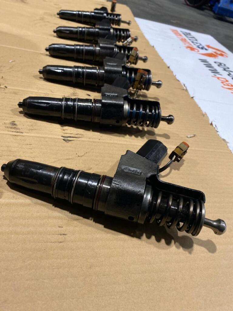 CUMMINS N14 Fuel Injector OEM# 3080766 in Abbotsford, BRITISH COLUMBIA ...