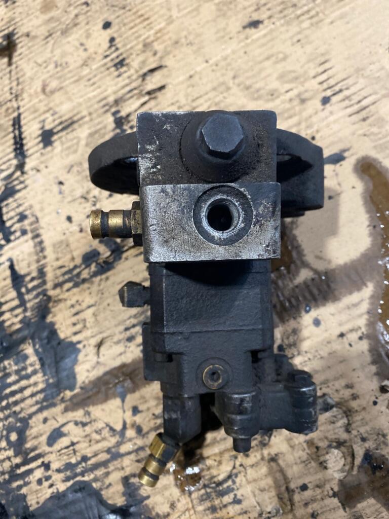 CUMMINS N14 Fuel Pump (Injection) OEM# 3090942RX in Abbotsford, BRITISH ...