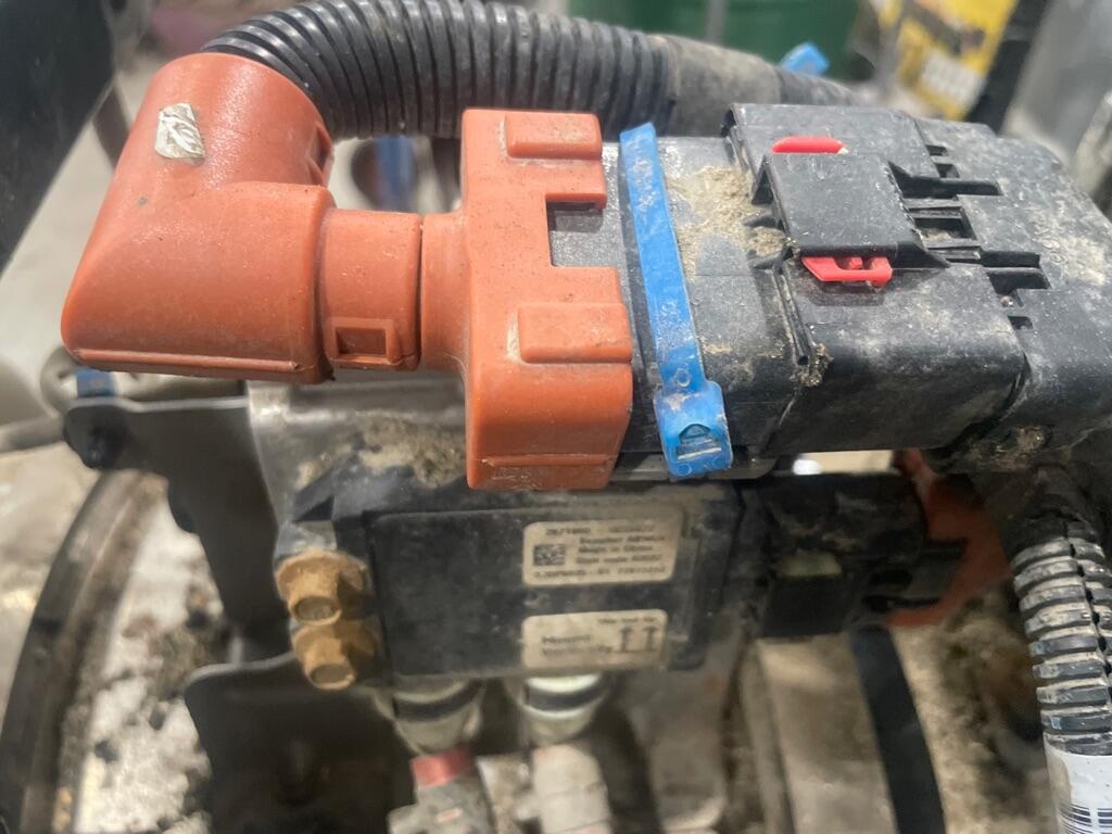 CUMMINS T680 DPF(Diesel Particulate Filter) in Abbotsford, BRITISH ...