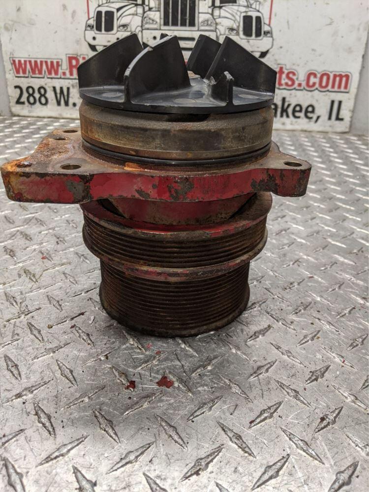 Cummins ISX15 Water Pump in Kankakee, Illinois #P-9712