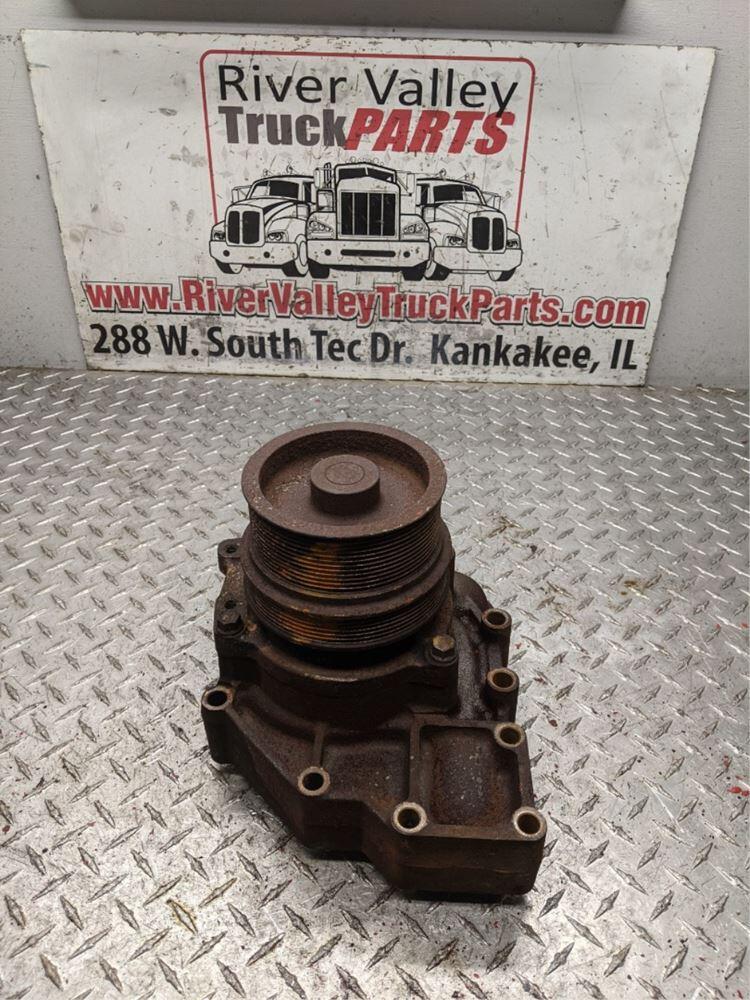 Cummins ISX15 Water Pump in Kankakee, Illinois #P-9855