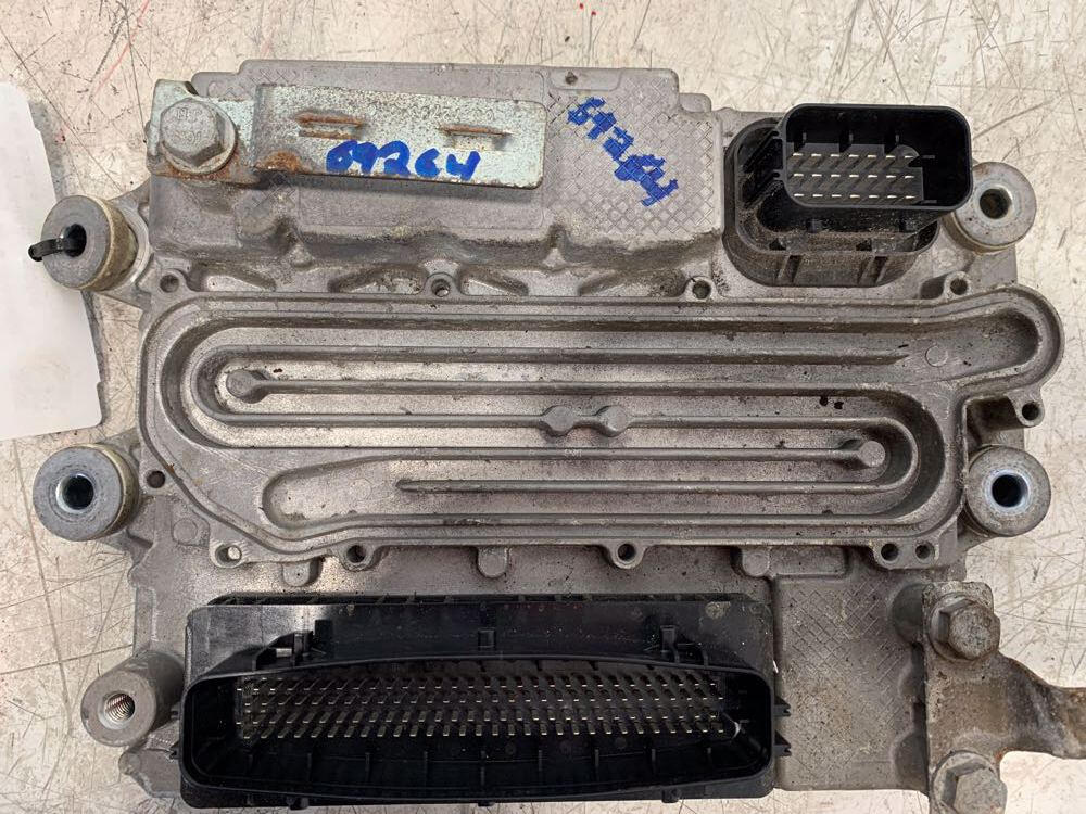 DETROIT DIESEL Cascadia DPF Module OEM# A0004464654 in Dorr, MI #680-10175