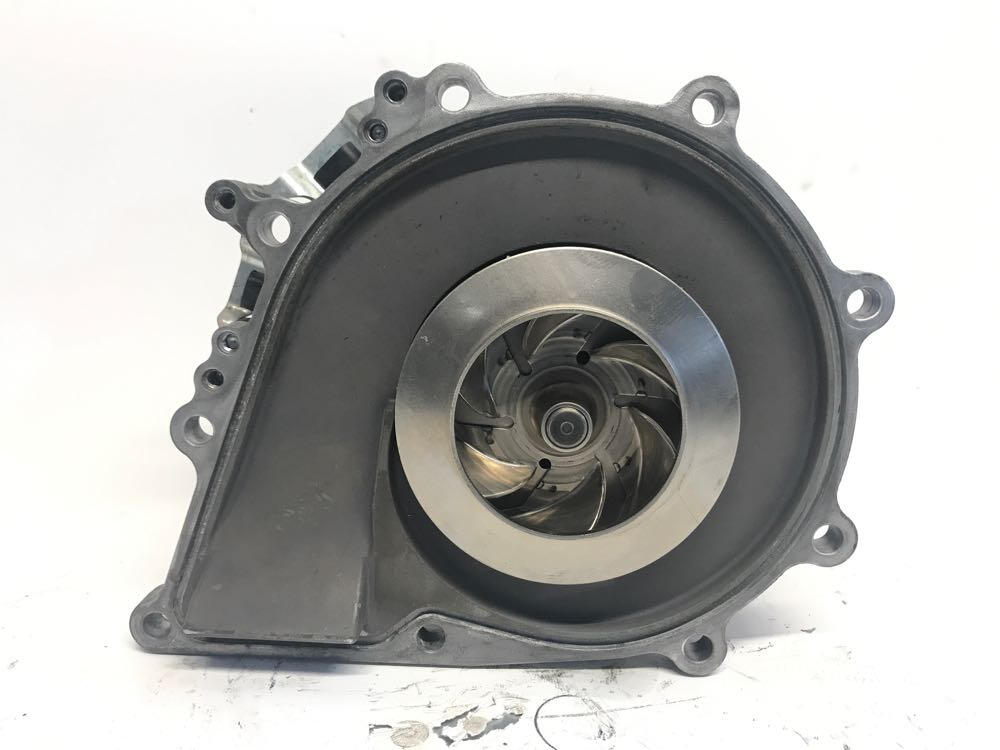 DETROIT DIESEL DD15 Water Pump OEM# A4712000901 in Dorr, MI #522-11800