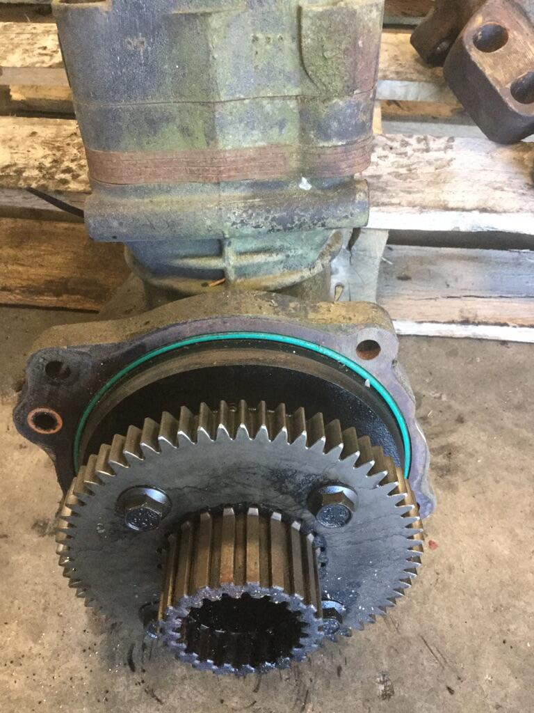 DETROIT Series 60 Air Compressor OEM# P23532823 in Abbotsford, BRITISH ...