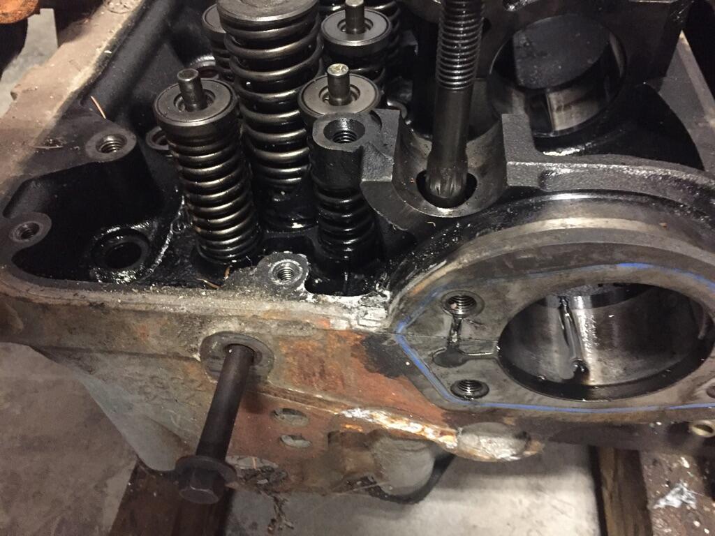 DETROIT Series 60 Cylinder Head OEM# R23538858 in Abbotsford, BRITISH ...