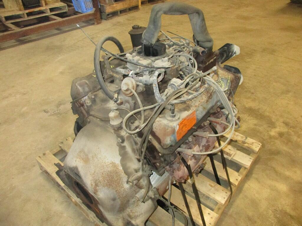 FORD 370 Engine Assembly in Westland, MI #83371