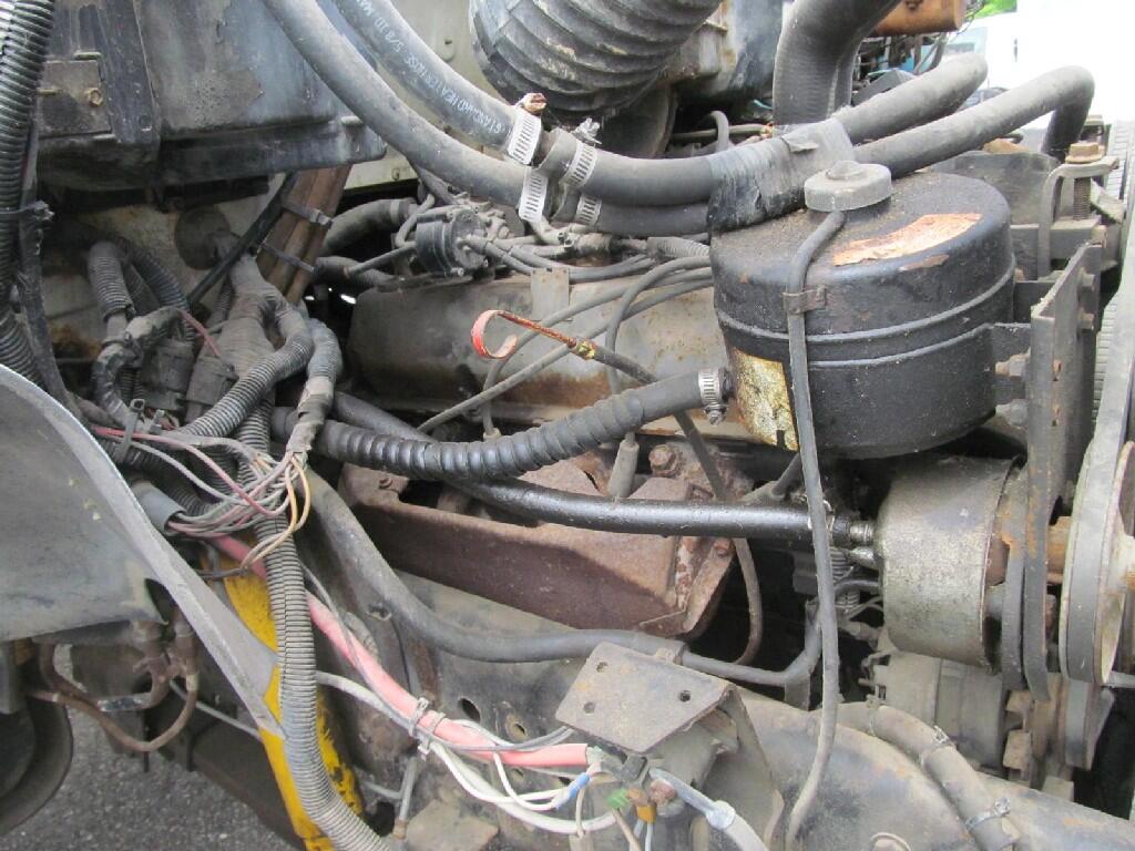 FORD 370 Engine Assembly in Westland, MI #90392