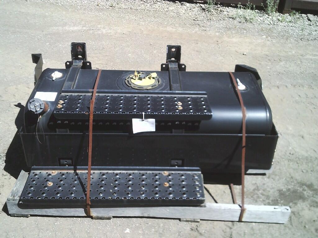 FORD F650 Fuel Tank in Westland, MI #78841