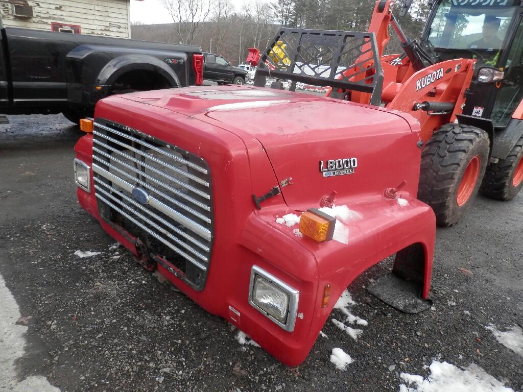 FORD L8000 Hood in Wurtsboro, NY #3265