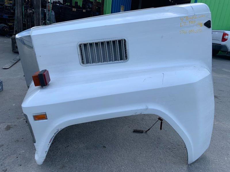 FORD LTL9000 Hood in MIAMI, FL #699-0930197
