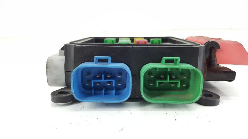 FREIGHTLINER A06-46255-012 Fuse Box OEM# A0646255012 in OWENSBORO, KY ...