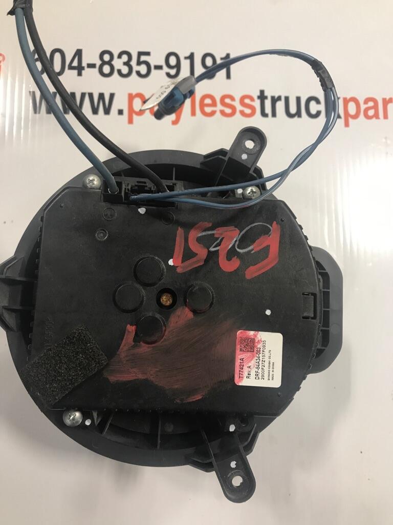 FREIGHTLINER CASCADIA Blower Motor (HVAC) OEM# VCC T77421A2C in ...