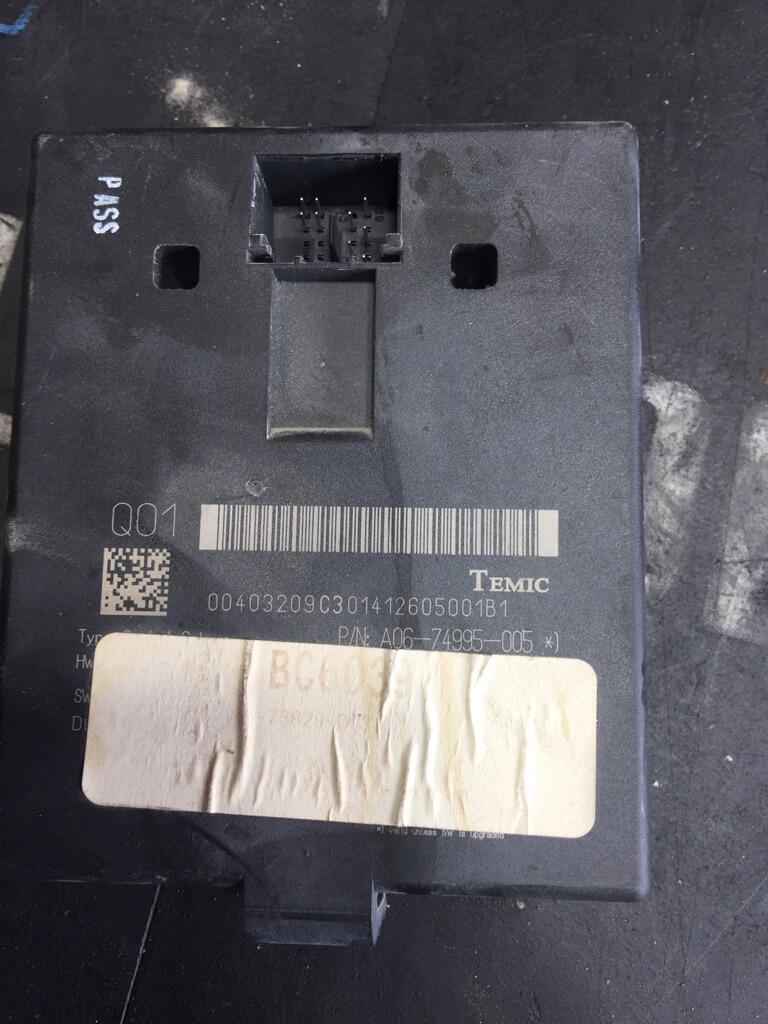 FREIGHTLINER CASCADIA Chassis Control Modules / Cab Control Module ...