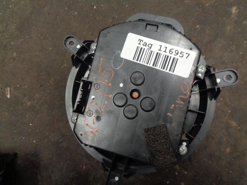 FREIGHTLINER Cascadia-Cab_T77421A A/C Blower Motor in Alamo, Texas #116957
