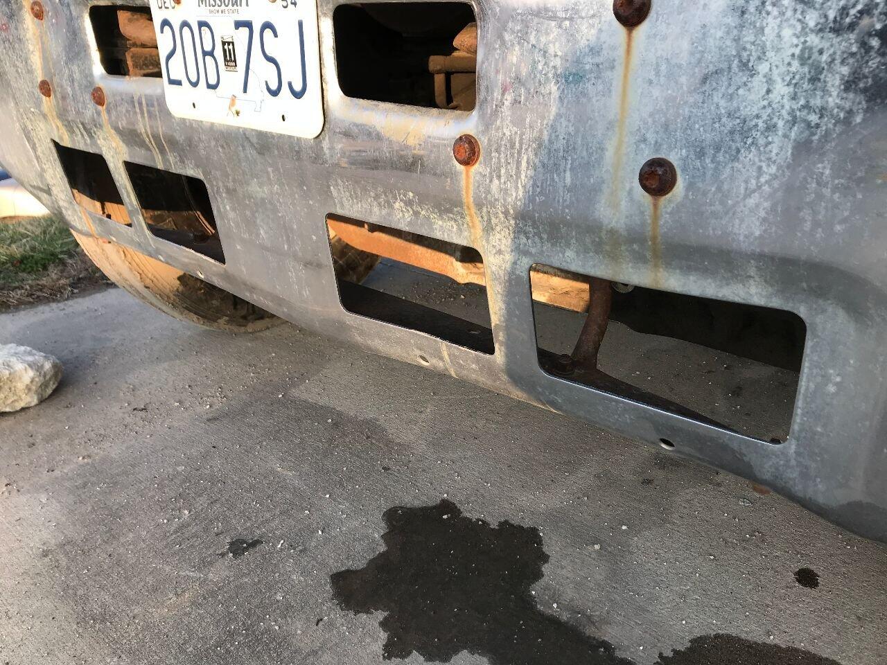 Ford LTL9000 Bumper Assembly, Front in Kansas City, MO #24857298