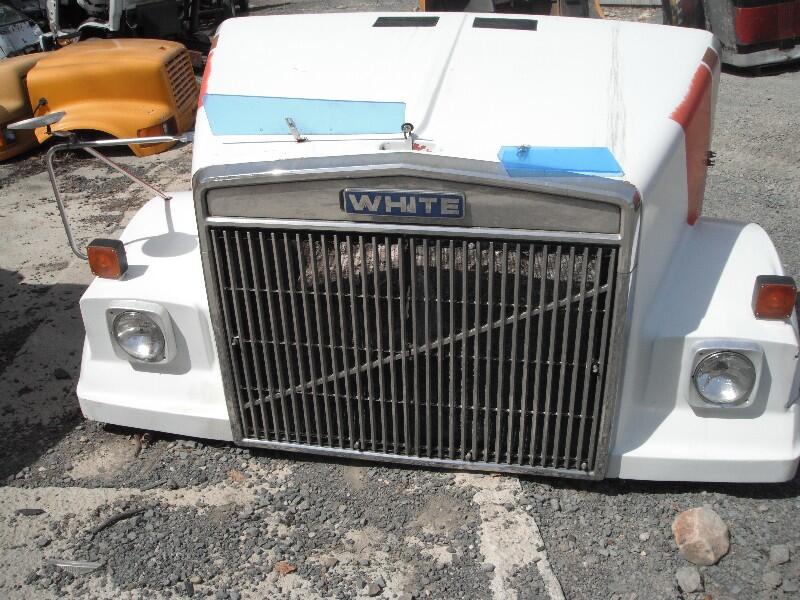 GMC/VOLVO/WHITE WIA Hood in Wurtsboro, NY #1574