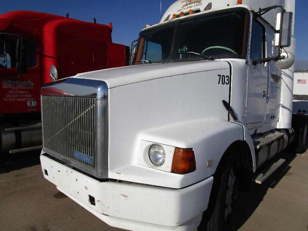 GMC/VOLVO/WHITE WIA Hood in CRANDALL, TX #58212