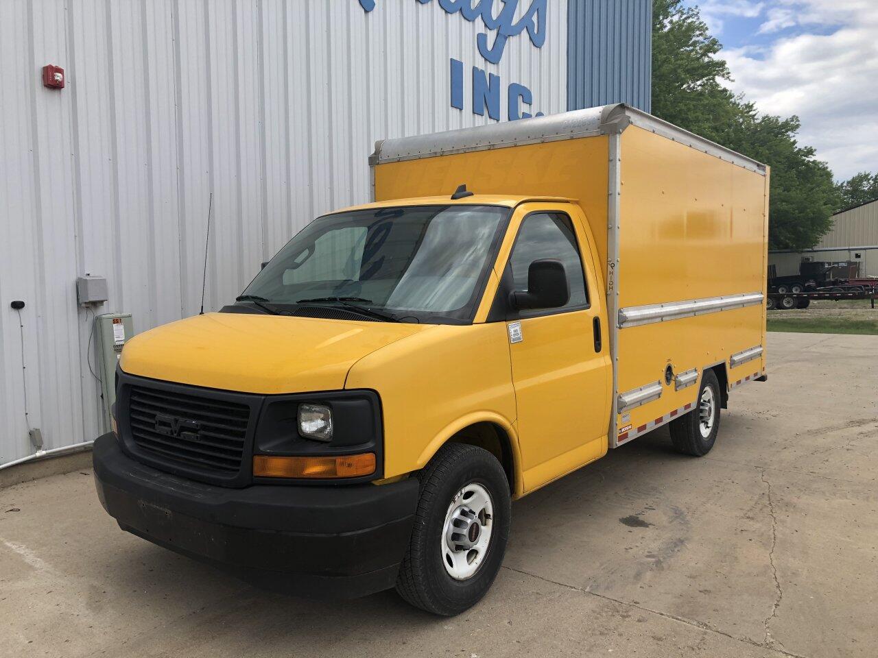 GMC CUBE VAN Truck in Spencer, IA #17GM011