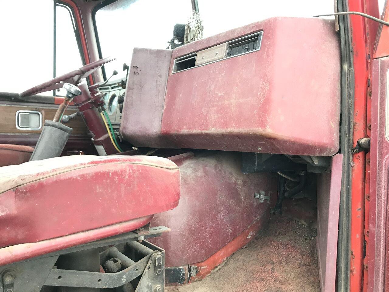 GMC GENERAL Dash Assembly in Council Bluffs, IA #24908574