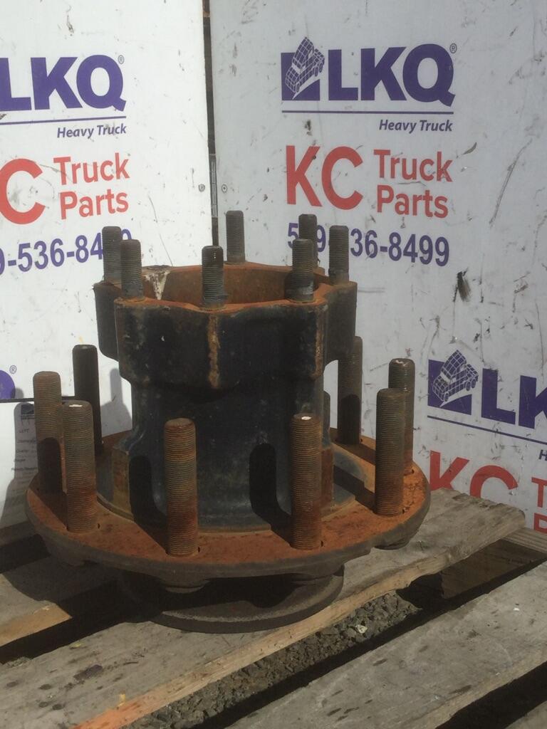 HUB PILOTED - STEEL 10 LUG HUB OEM# H1031 in Spokane, WA #2092177
