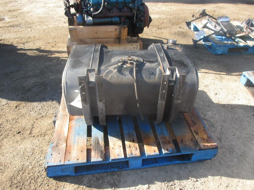 INTERNATIONAL 4700 FUEL TANK in Stockton, CA #1894596