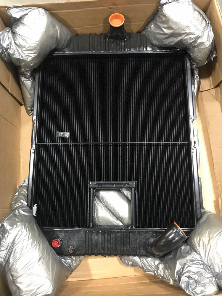 INTERNATIONAL 4700 Radiator OEM# 640066 in Dorr, MI #800-27953