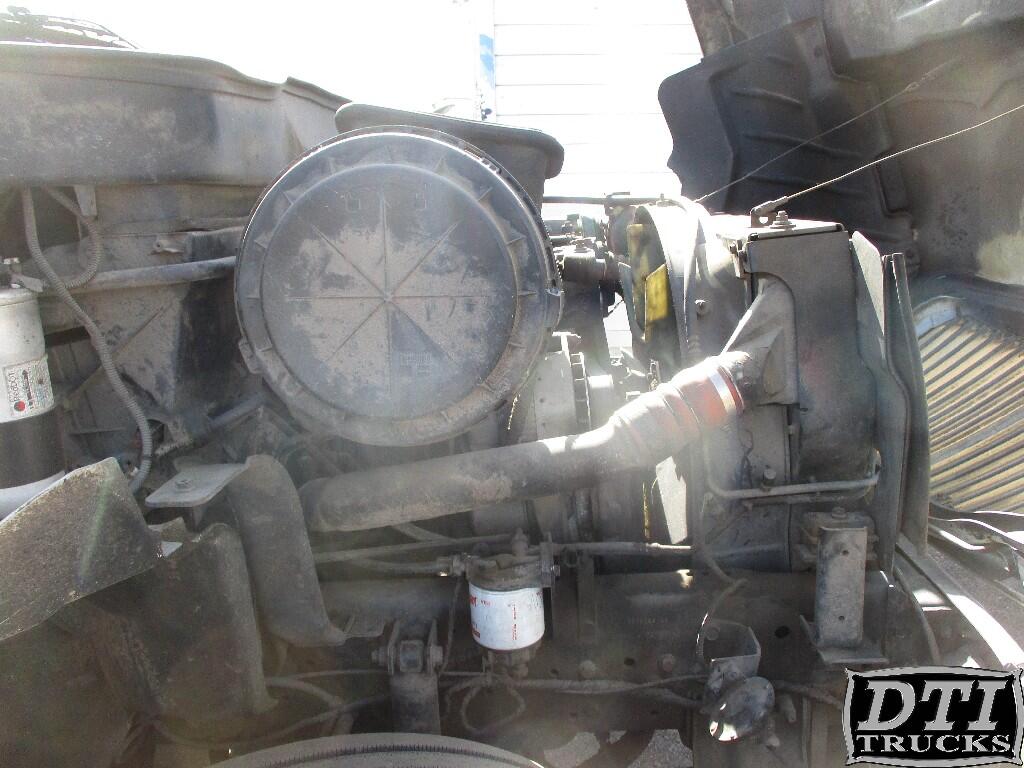 INTERNATIONAL DT 466E Cylinder Block in Denver, CO #51421