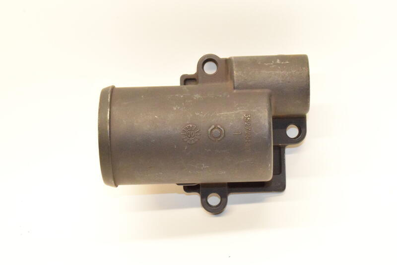 INTERNATIONAL DT466E Intake Manifold OEM# 3527258C1 in Dorr, MI #519-10989