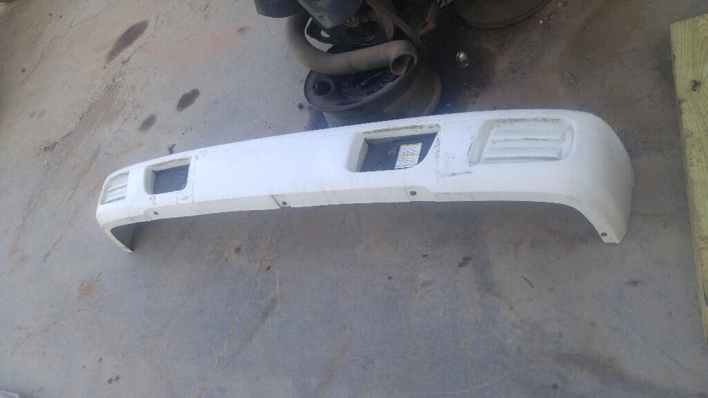 ISUZU NPR Bumper Assembly, Front in CARTERSVILLE, GA #5128