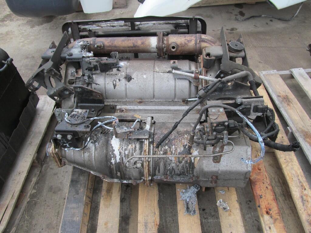 ISUZU NRR DPF (Diesel Particulate Filter) in Westland, MI #92477