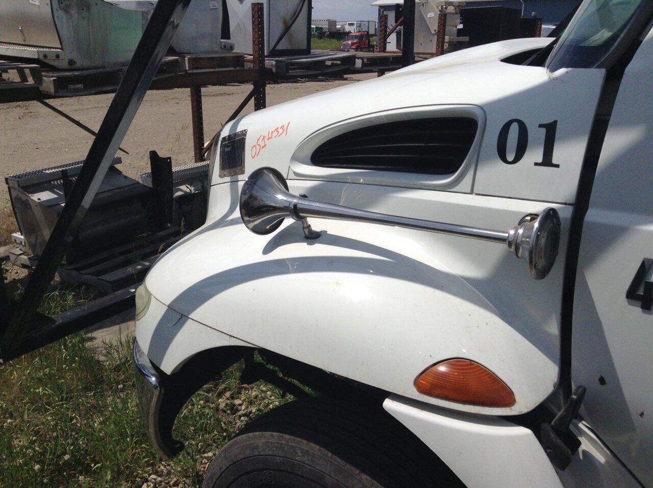 International 4300 Hood in Spencer, IA #24576563