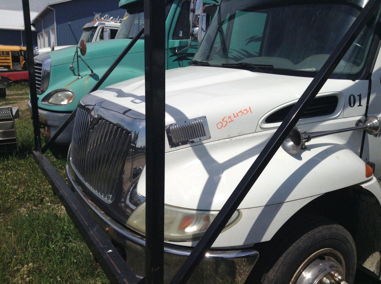 International 4300 Hood in Spencer, IA #24576563