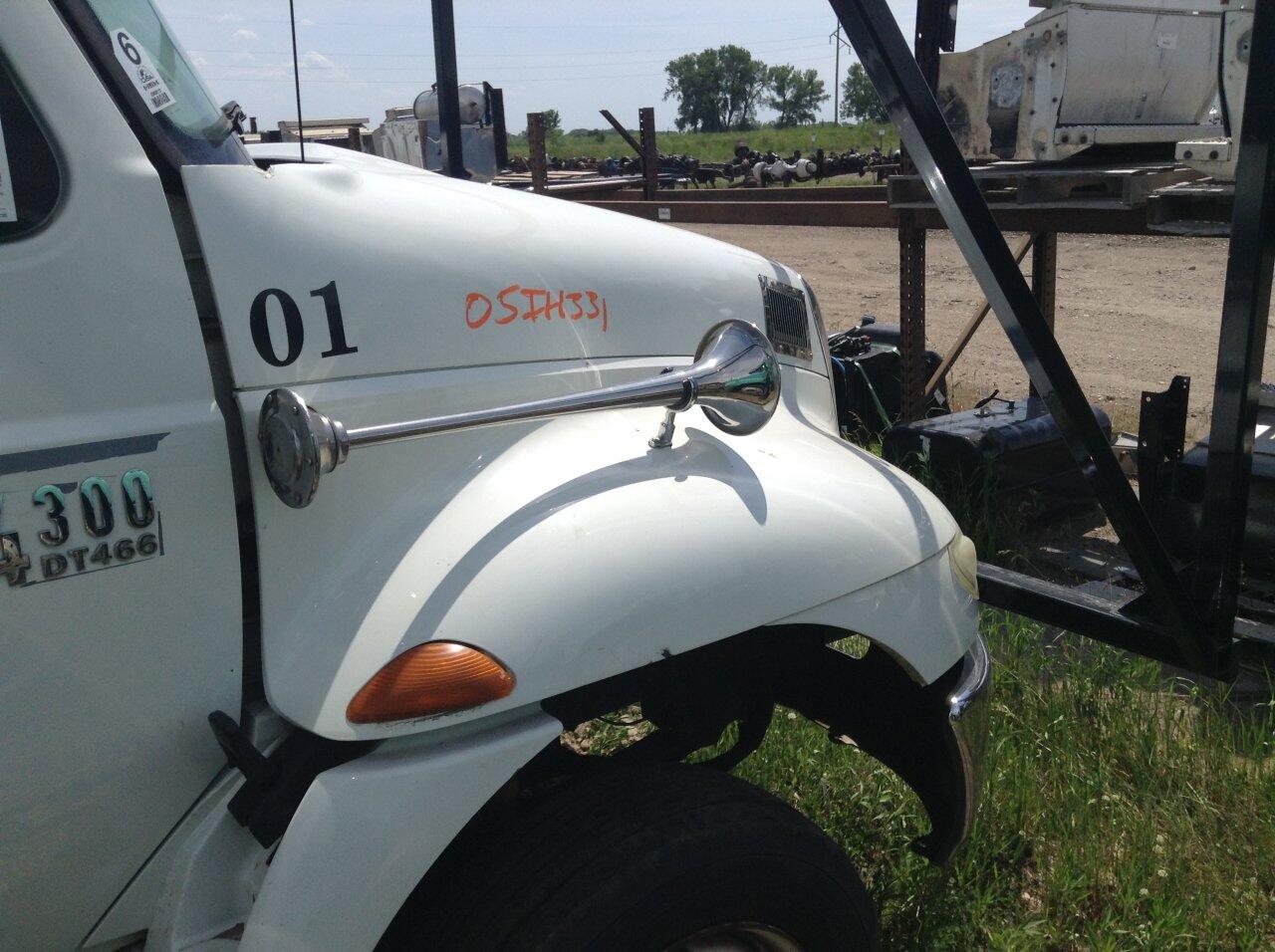 International 4300 Hood in Spencer, IA #24576563