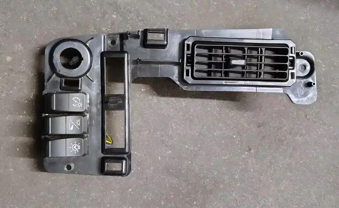 KENWORTH T680 Dash/Console Switch #1778-37 for sale by Garabedian ...