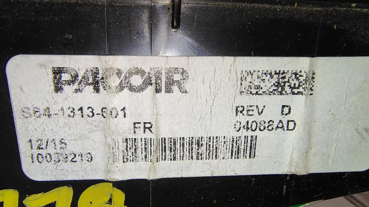 KENWORTH T680 Dash/Console Switch #1778-37 for sale by Garabedian ...
