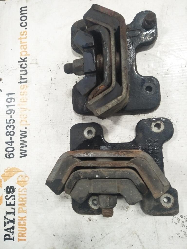 KENWORTH T800 Engine Mounts OEM# K234-2194 in Abbotsford, BRITISH ...