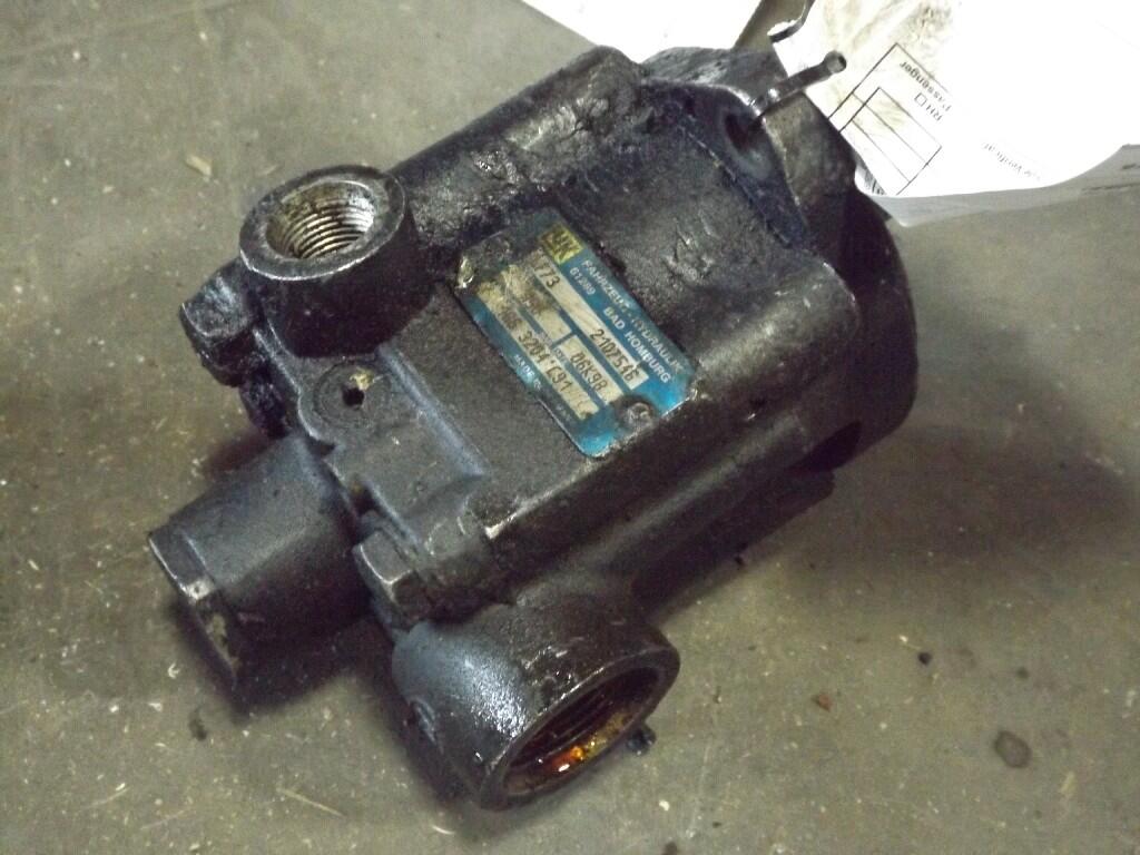 LUK LF73-2107546 Power Steering Pump OEM# LF73-2107546 in Holland, MI ...