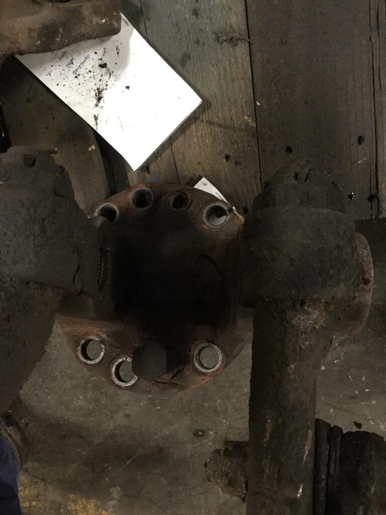 MACK 4QHF4162A SPINDLE/KNUCKLE, FRONT OEM# 4GHF4162A in Toledo, OH #1844589