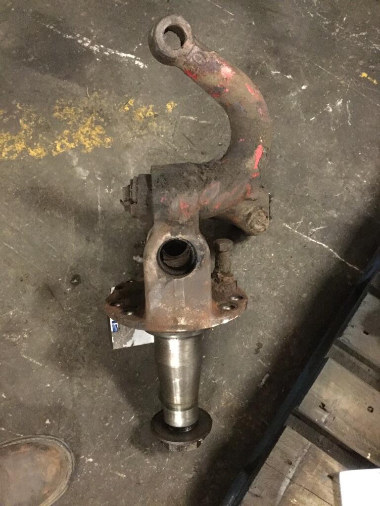 MACK 4QHF4162A SPINDLE/KNUCKLE, FRONT OEM# 4GHF4162A in Toledo, OH #1844589